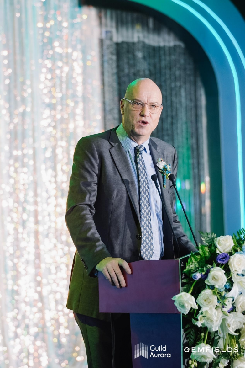 GUILD×GEMFIELDS第三届极光之辉国际珠宝大赛圆满落幕！ _未来网